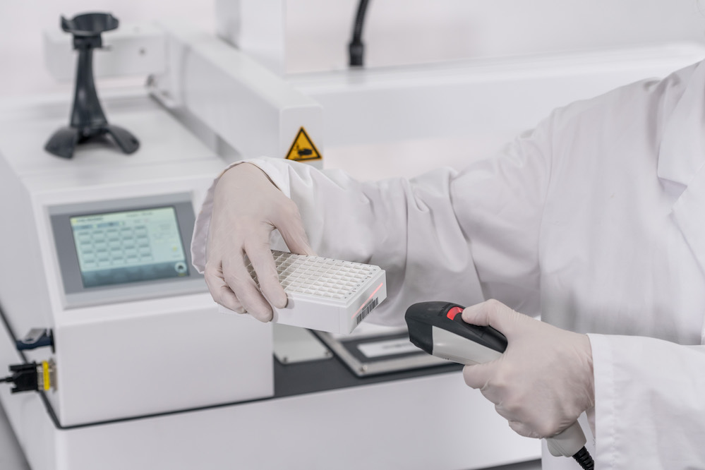 Effective Automatic Sorting of Valuable Samples