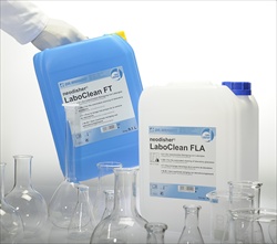 Dr Weigert Cleans Up at Scientific Laboratory Show